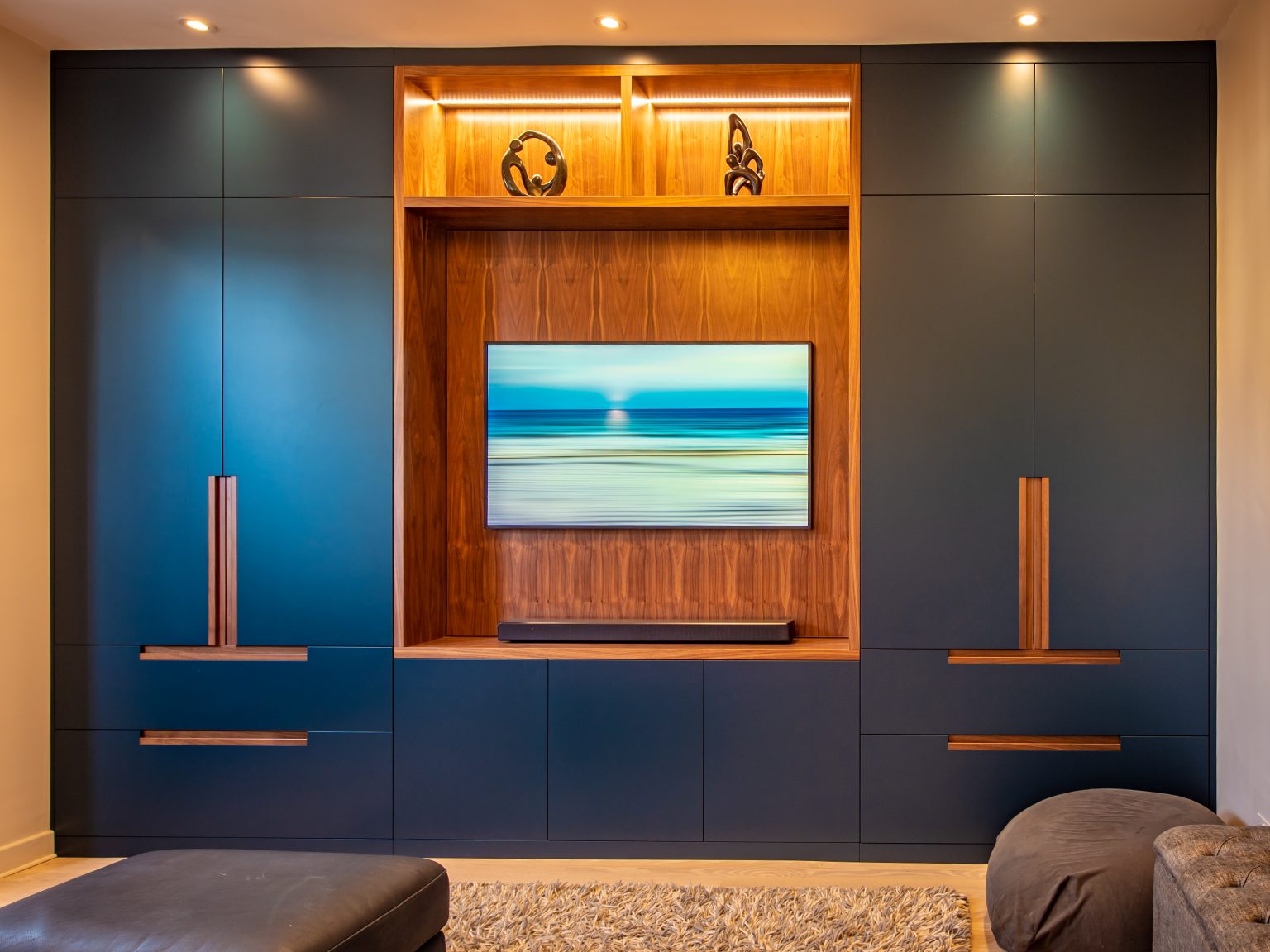 Bespoke TV Media Units Customised to Your Requirements – Call Now